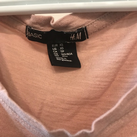 H&M | Tops | Hm Basic Tee | Poshmark